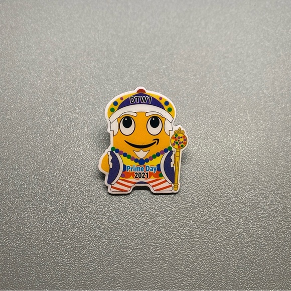 Amazon | Office | Amazon Employee Peccy Pin Exclusive Dtw Prime Day 221 ...